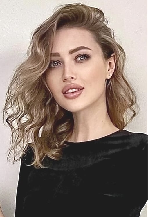 Russian Girls Photos & Profiles. Browse Our Gallery and Date Your Love Now!