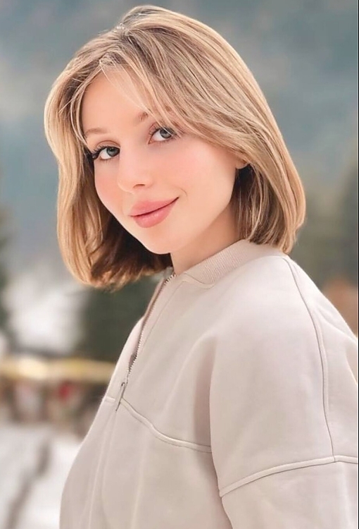 Doctor dating site - meet single Eastern European female doctors online